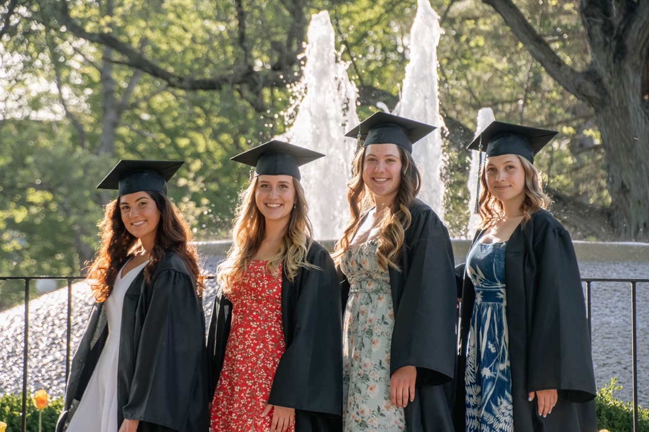 Congratulations, Class of 2022 | Huntington University